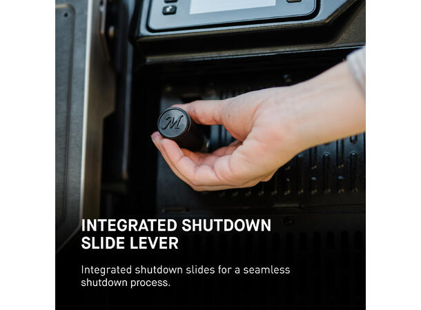 Masterbuilt® Gravity Series XT Digital Charcoal Grill & smoker ...